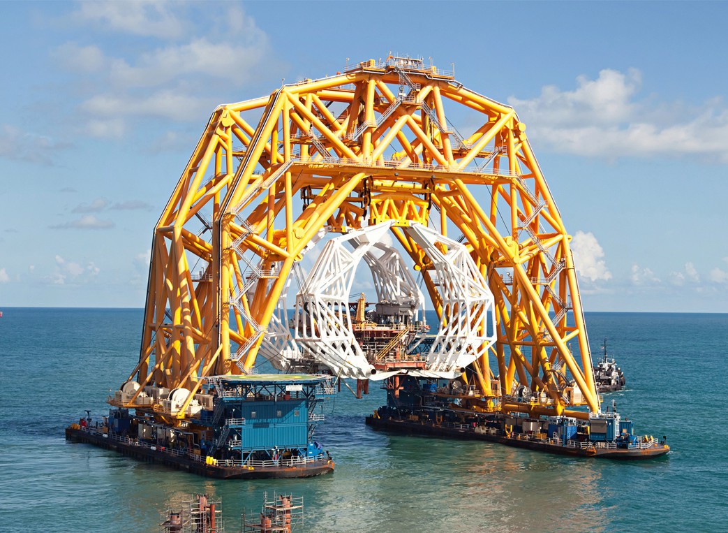 El buque heavy-lift Versabar VB-10,000. | VA DE BARCOS