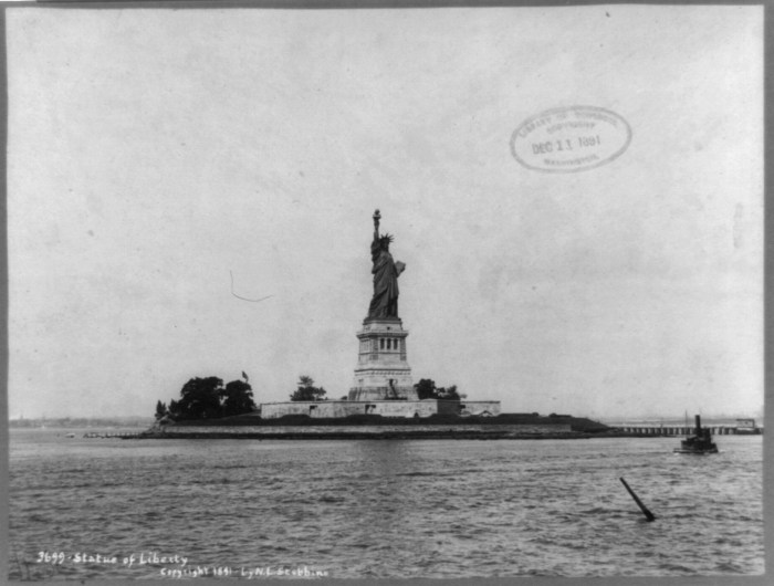 La fragata Isère y el transporte a Nueva York de la estatua de la ...