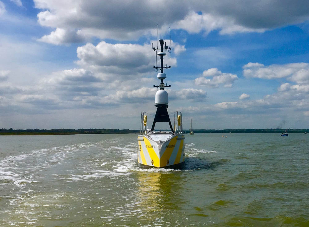 El USV Maxlimer muestra el futuro robótico de la exploración oceánica ...